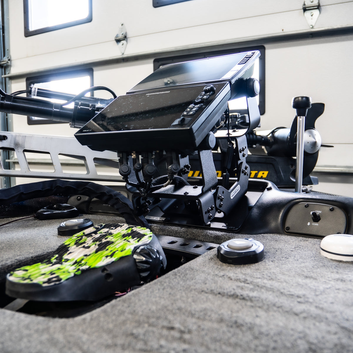 H.O.E. DUAL BOW MOUNT SYSTEM - PHOENIX 518-921 PRO XP – Hennessey ...