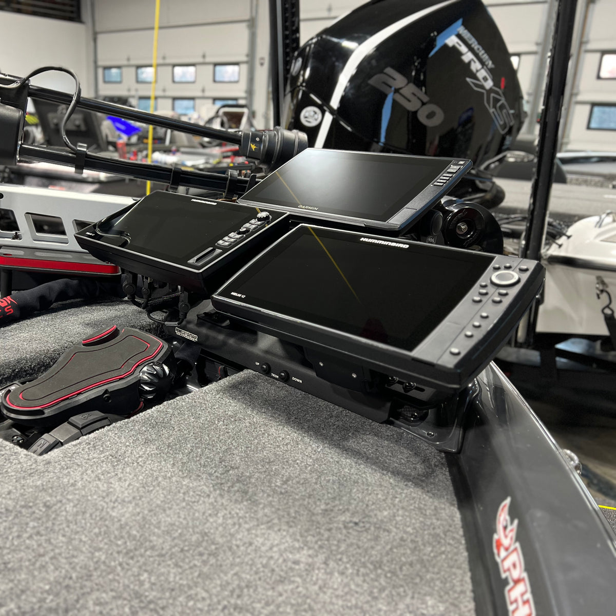 H.O.E. TRIPLE BOW MOUNT SYSTEM - PHOENIX PHX PLASTIC 2021+ – Hennessey ...